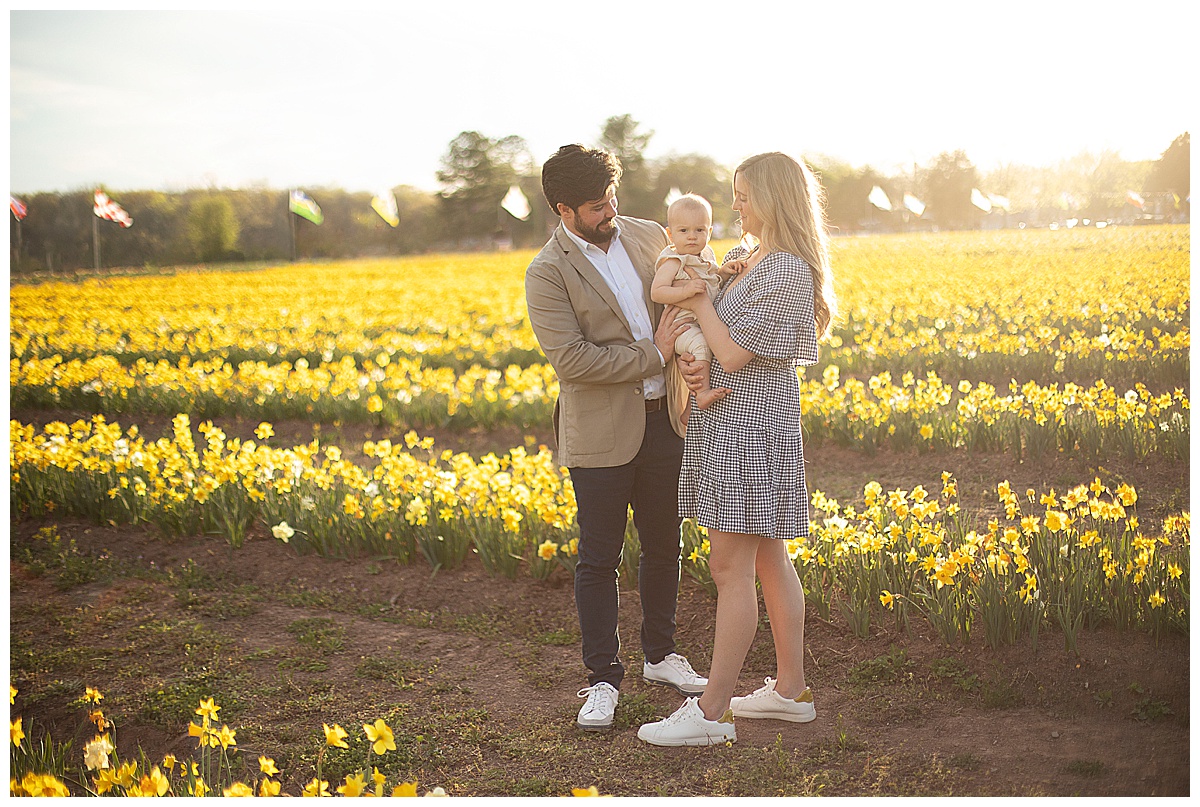 What to Wear for Baltimore Spring Photos | Niki Jones Photography
